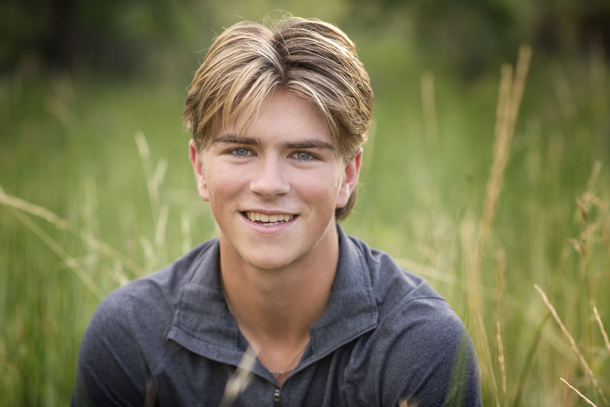 Grandview High School Senior Photographer in Aurora, Colorado - Jamie ...