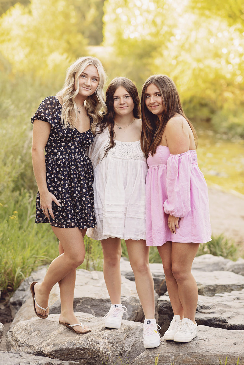 Sun Drenched Outdoor Family Pictures in Parker, Colorado » Jamie ...
