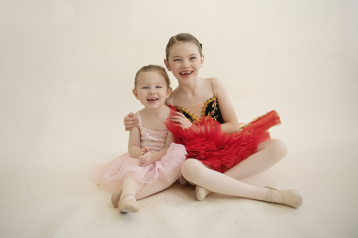 In-Home Nutcracker Ballet Photoshoot with Two Young Sisters in ...